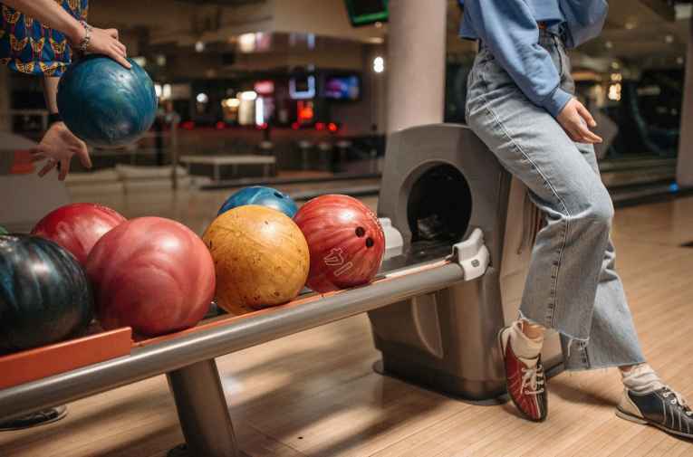 Red Apple Bowling Center | Explore Bartlesville, OK | VisitBartlesville.com